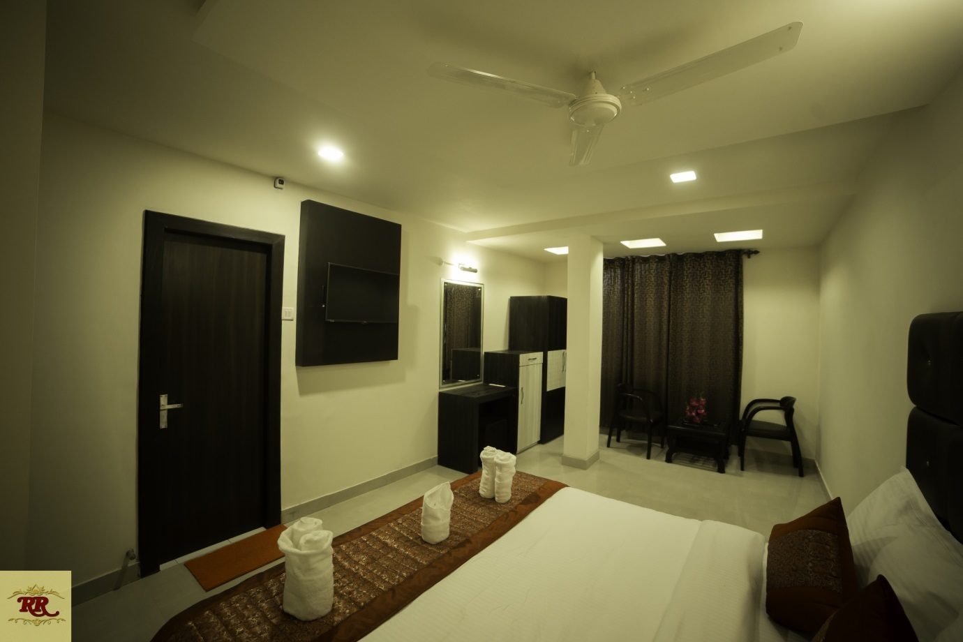 Deluxe Room - Royal Rosette