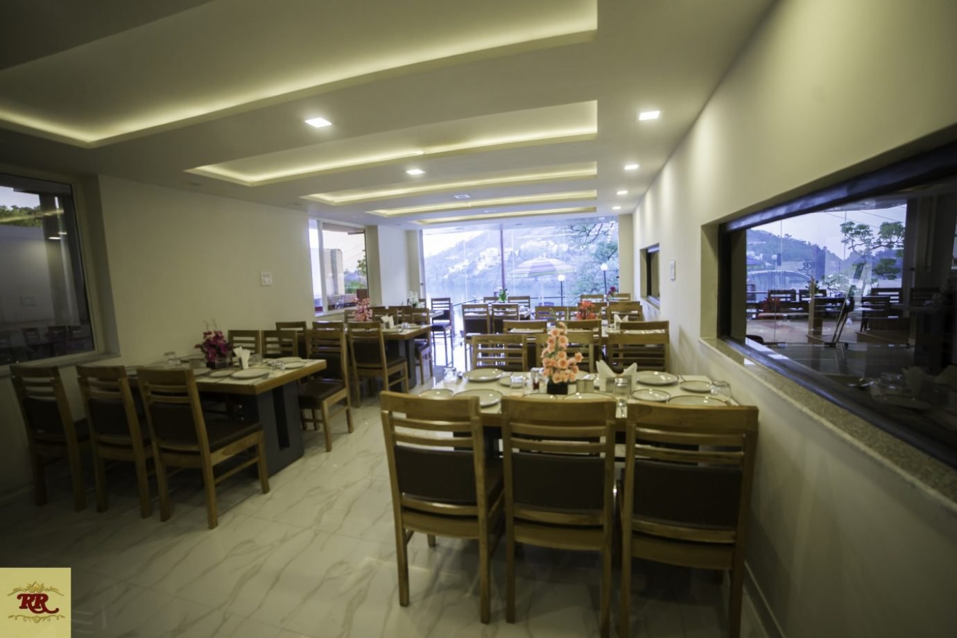 Restaurant - Royal Rosette